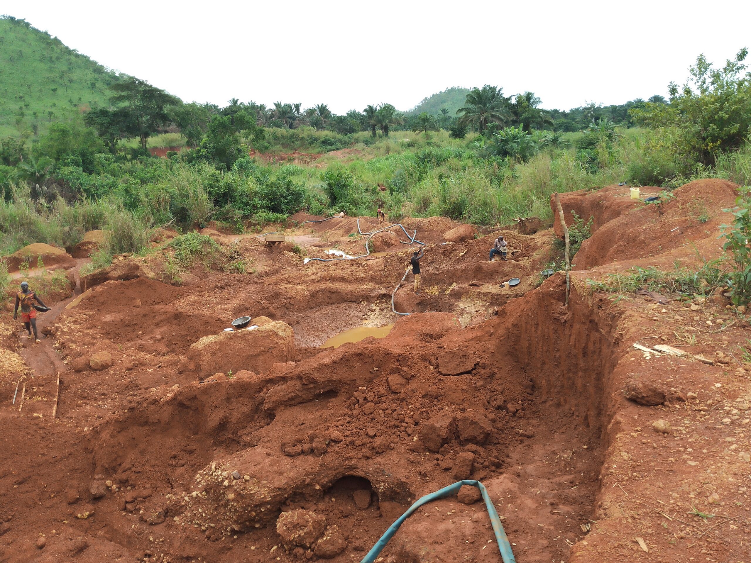 Mapping artisanal mining sites in the Kibali gold mine concession in ...